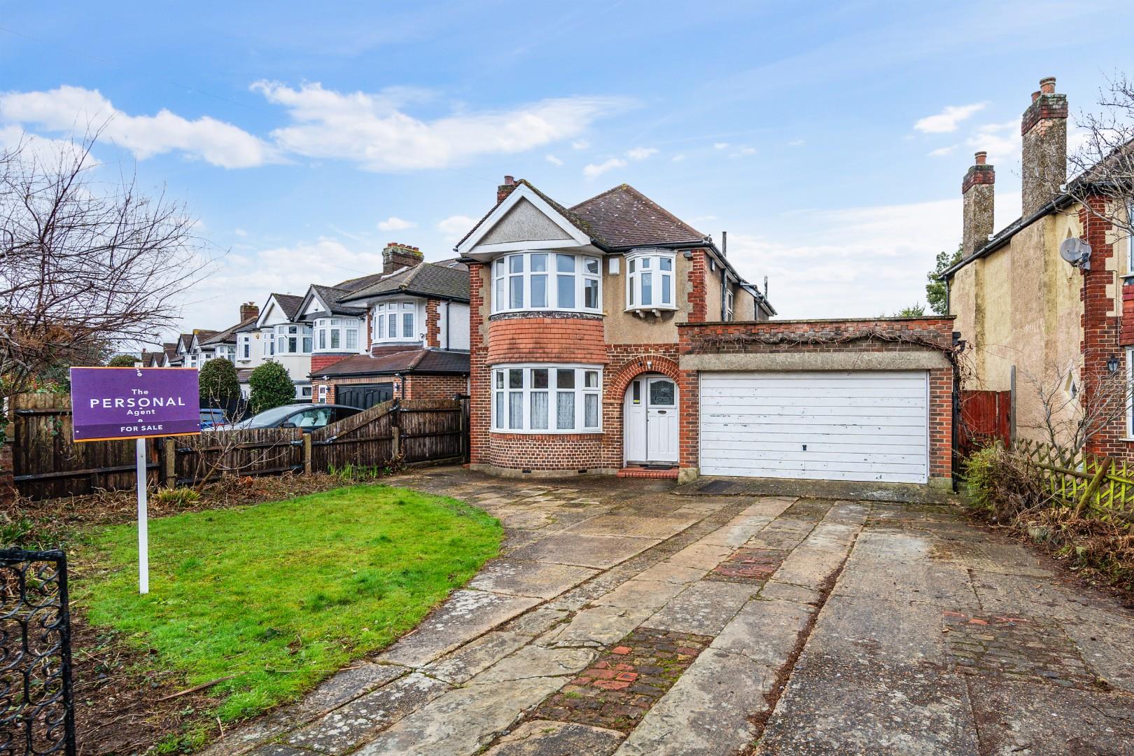 Sparrow Farm Road, Stoneleigh | The Personal Agent